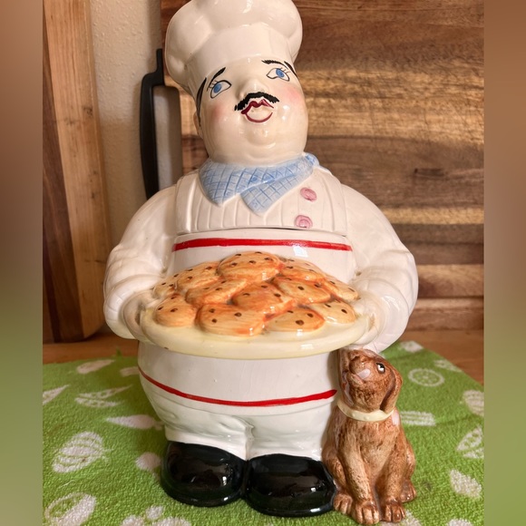 Sigma Beauty | Kitchen | Rare Vintage Sigma Tastesetter Cookie Jar ...